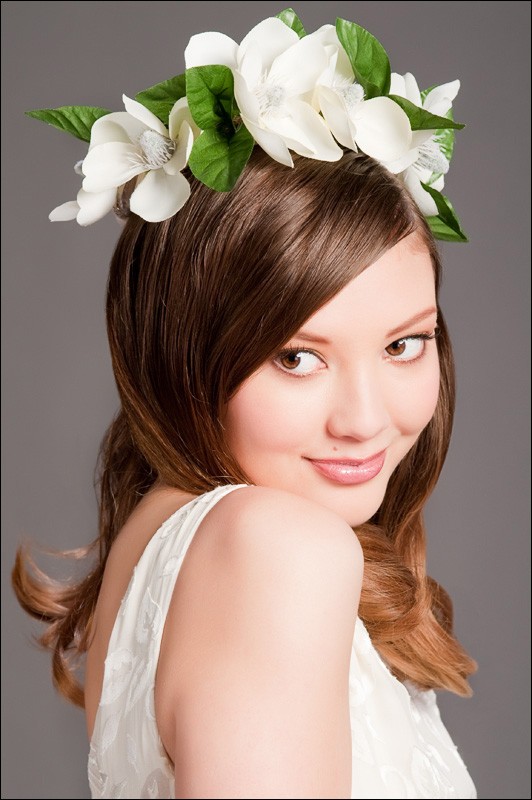 BRIDE CHIC: FROM FLAPPER TO FLOWER CHILD: THE ART OF ACCESSORIZING